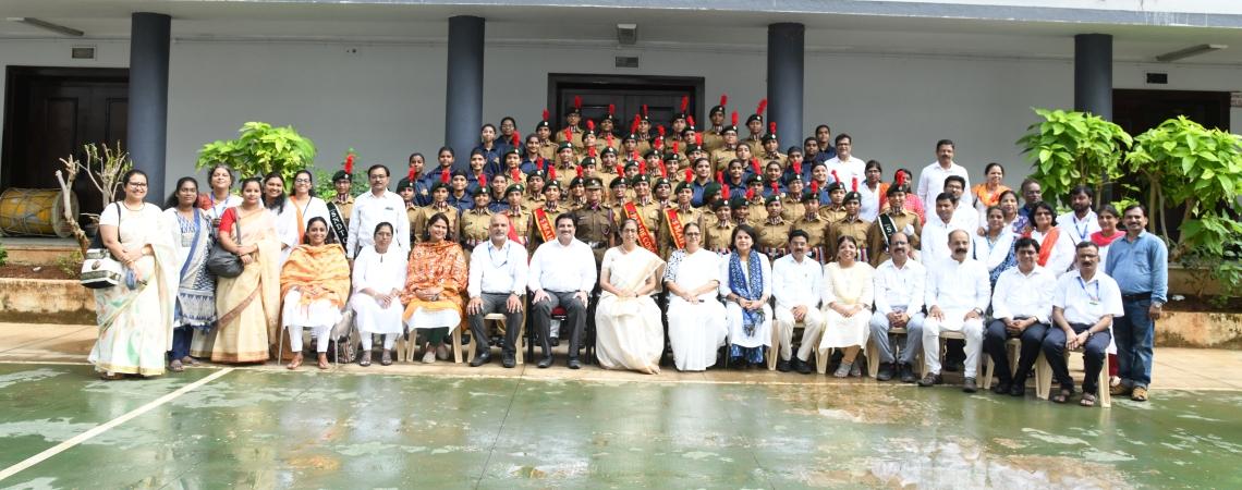 Home | SNDT Women's University